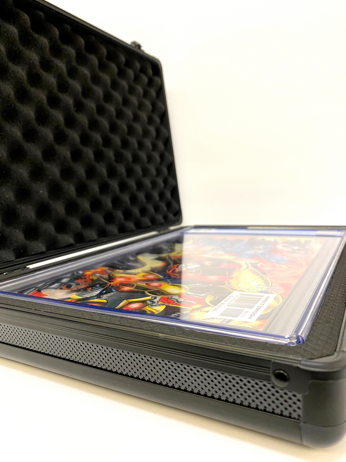 Slab Case Comic One Safeguarding Collectible Cards – Zion Cases